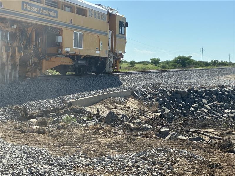 Mount Isa rail line reopens after flood recovery