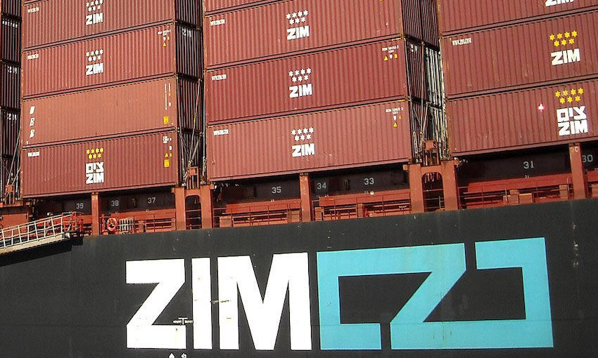 Zim enters long-term LNG bunkering deal with Shell