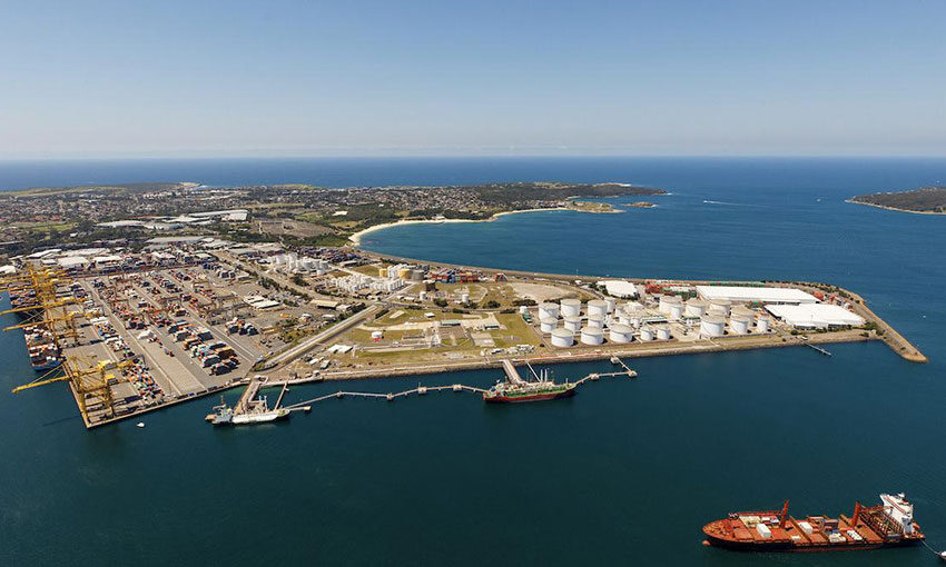 Botany port workers exposed to COVID-19